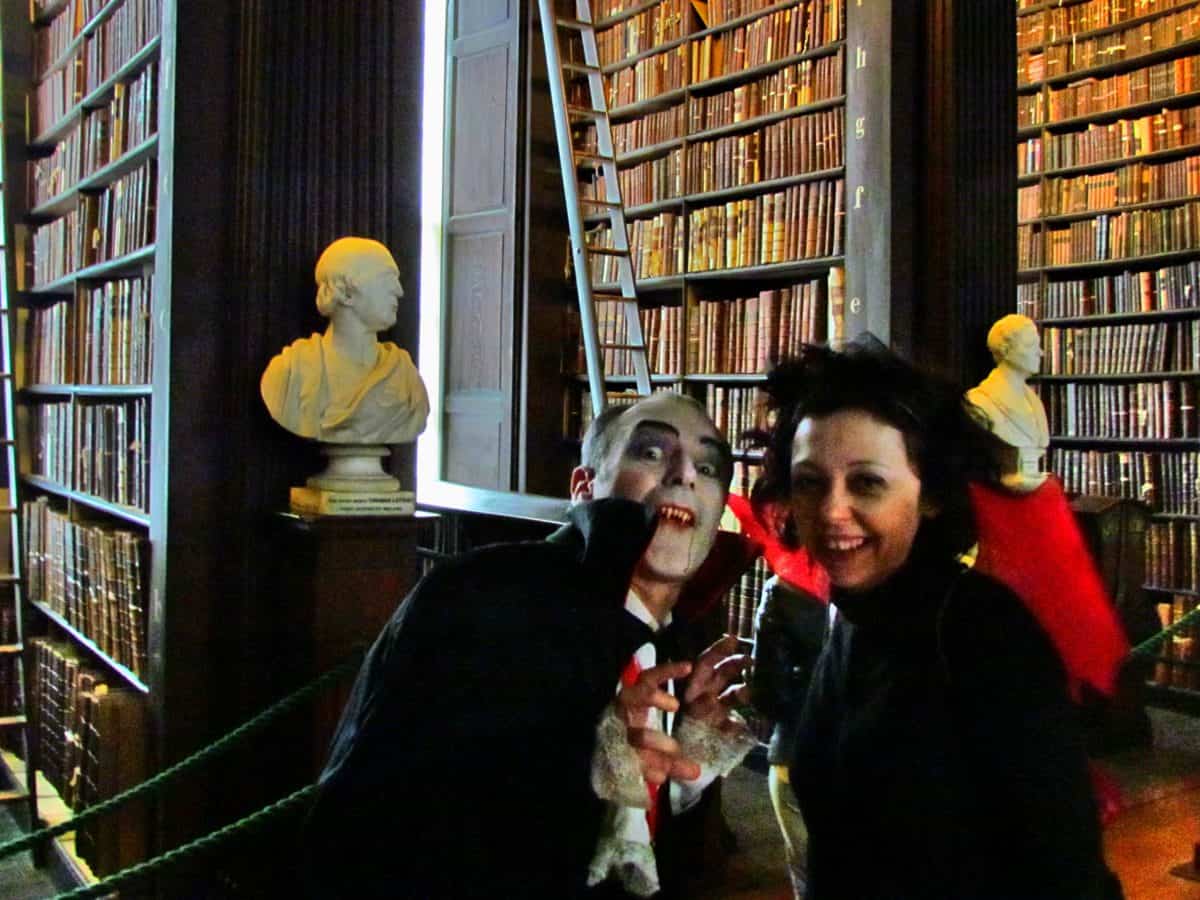 A Vampire Hunt & Dublin Turned Red: Happy Halloween! | Wanderlust ...