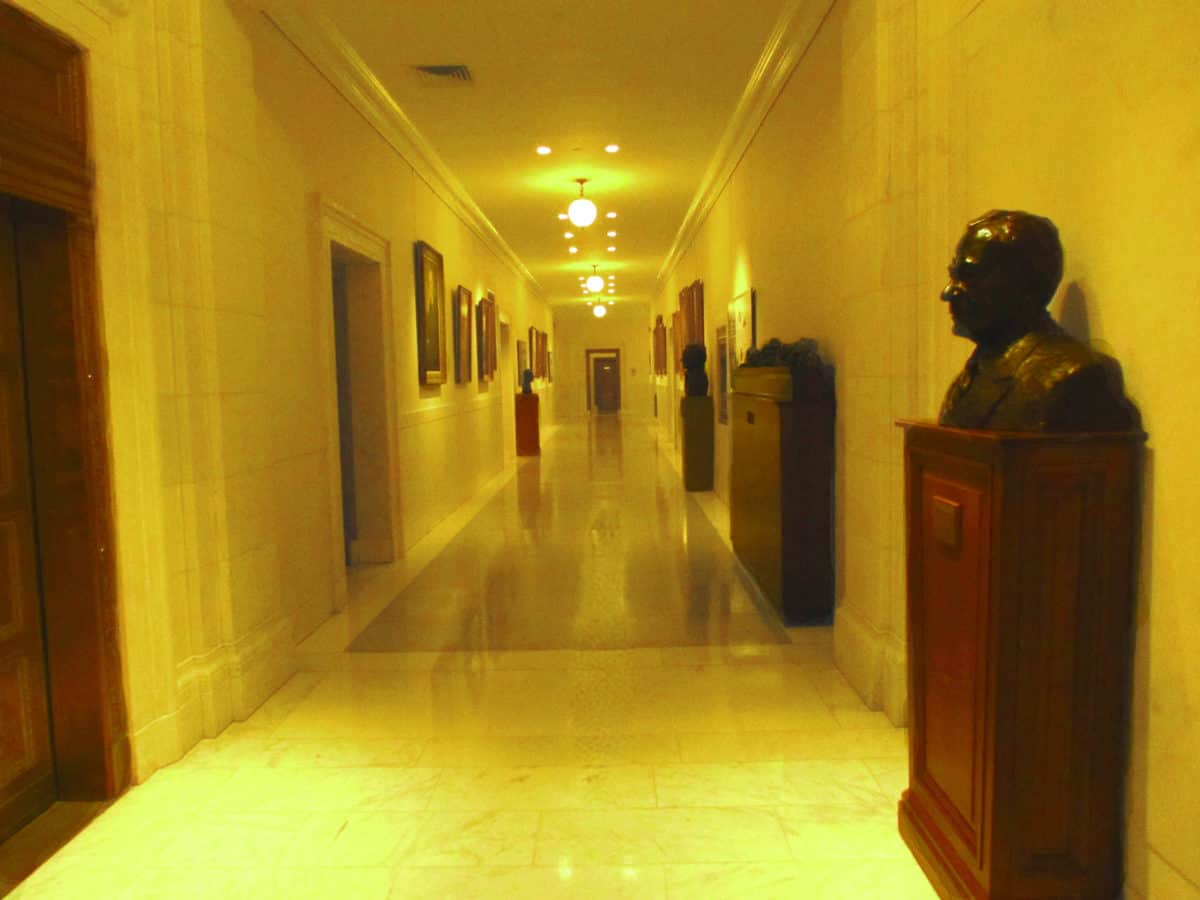 A Visit to the US Supreme Court | Wanderlust Marriage Travel