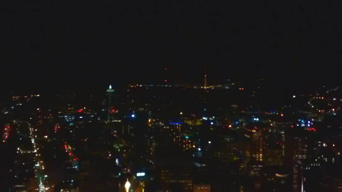 Columbia Center in Seattle: Best View of the City | Wanderlust Marriage ...